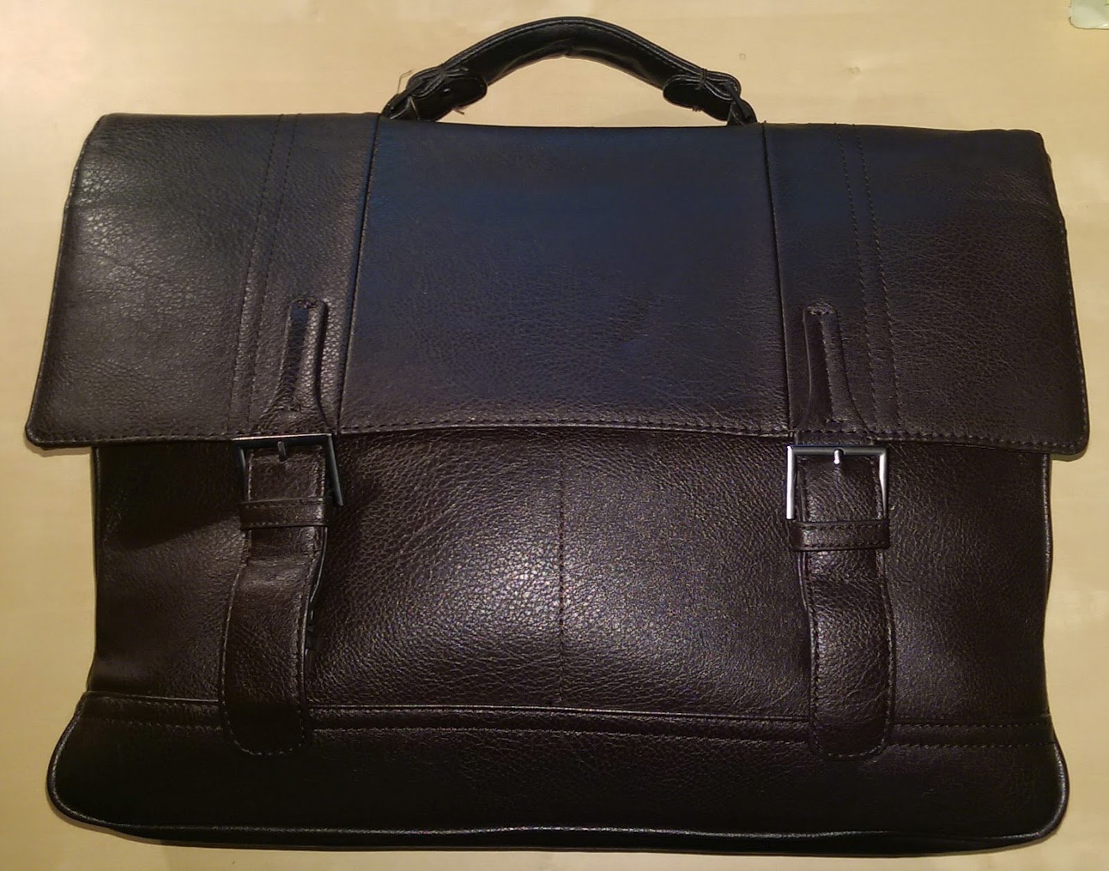 The Complete Manual for Selecting a Black Work Bag - Liverpoolbuzz